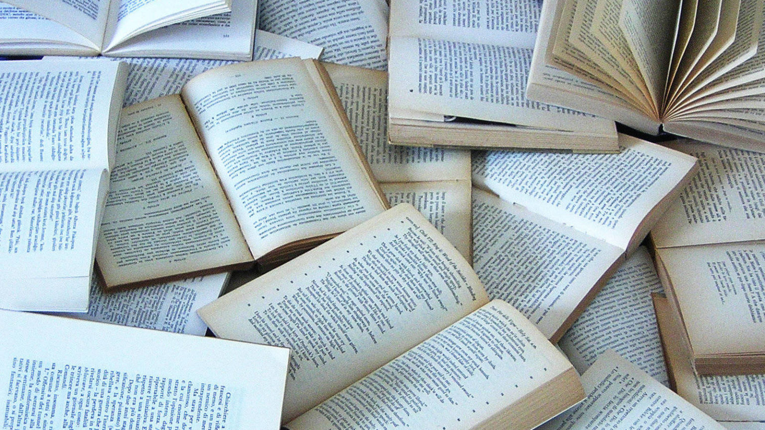 Las mejores bibliotecas virtuales para descargar libros