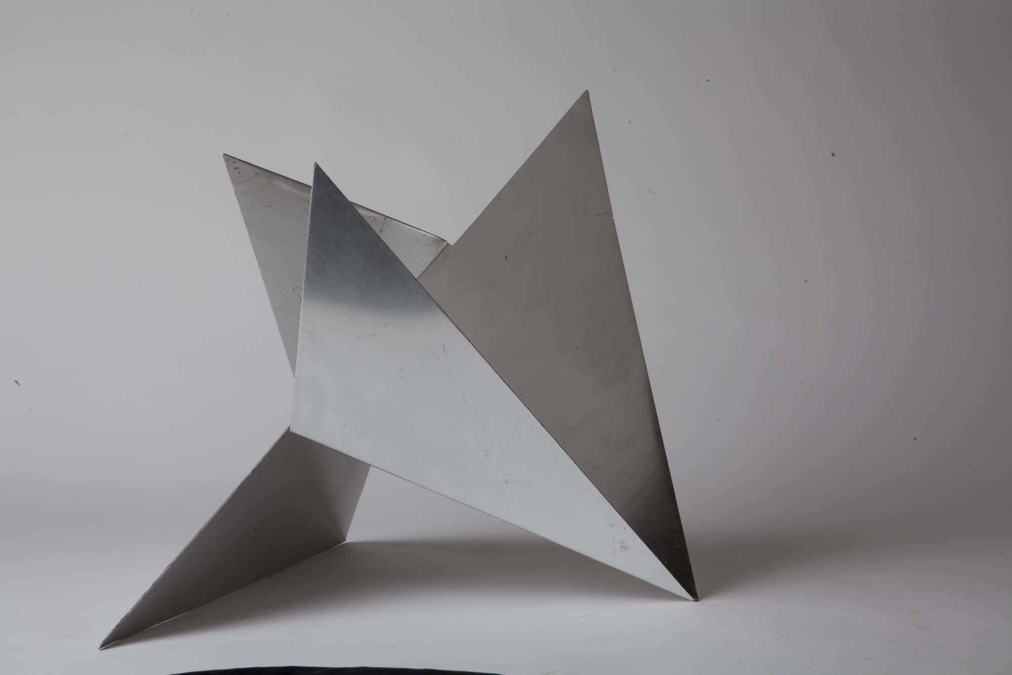 LYGIA CLARK: EL INICIO DEL MOVIMIENTO NEOCONCRETO