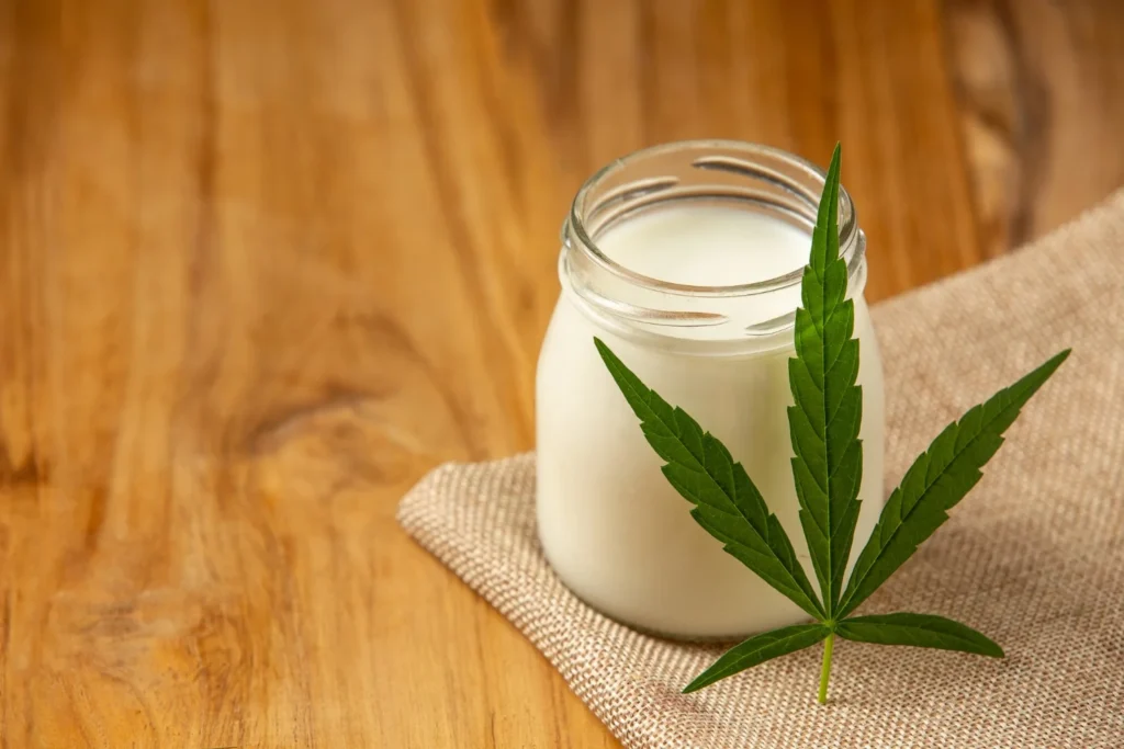 Bhang Lassi: La bebida de la India que sana con marihuana